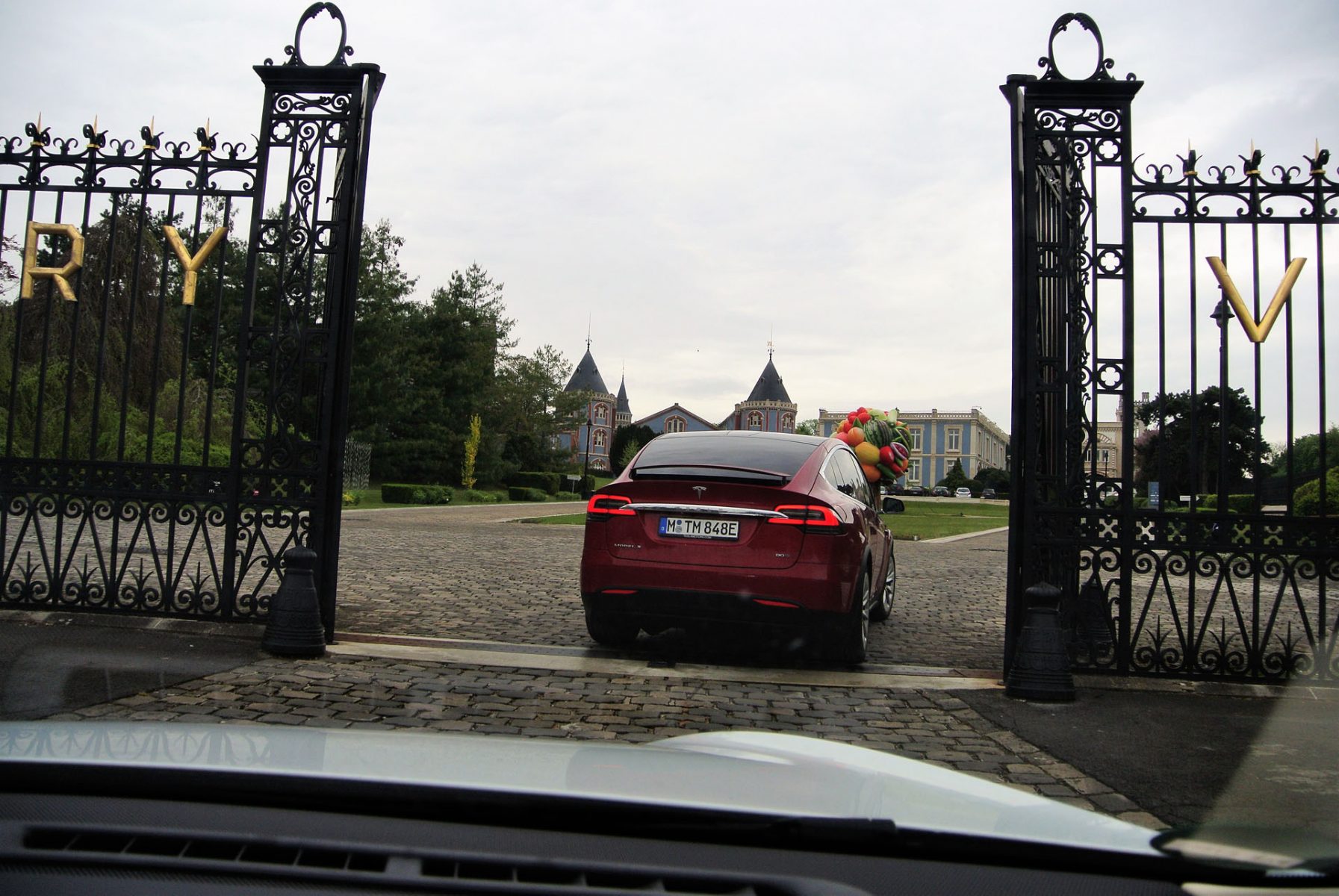 The Luxury Network Germany Hosts Exclusive VIP Trip to The Champagne ...