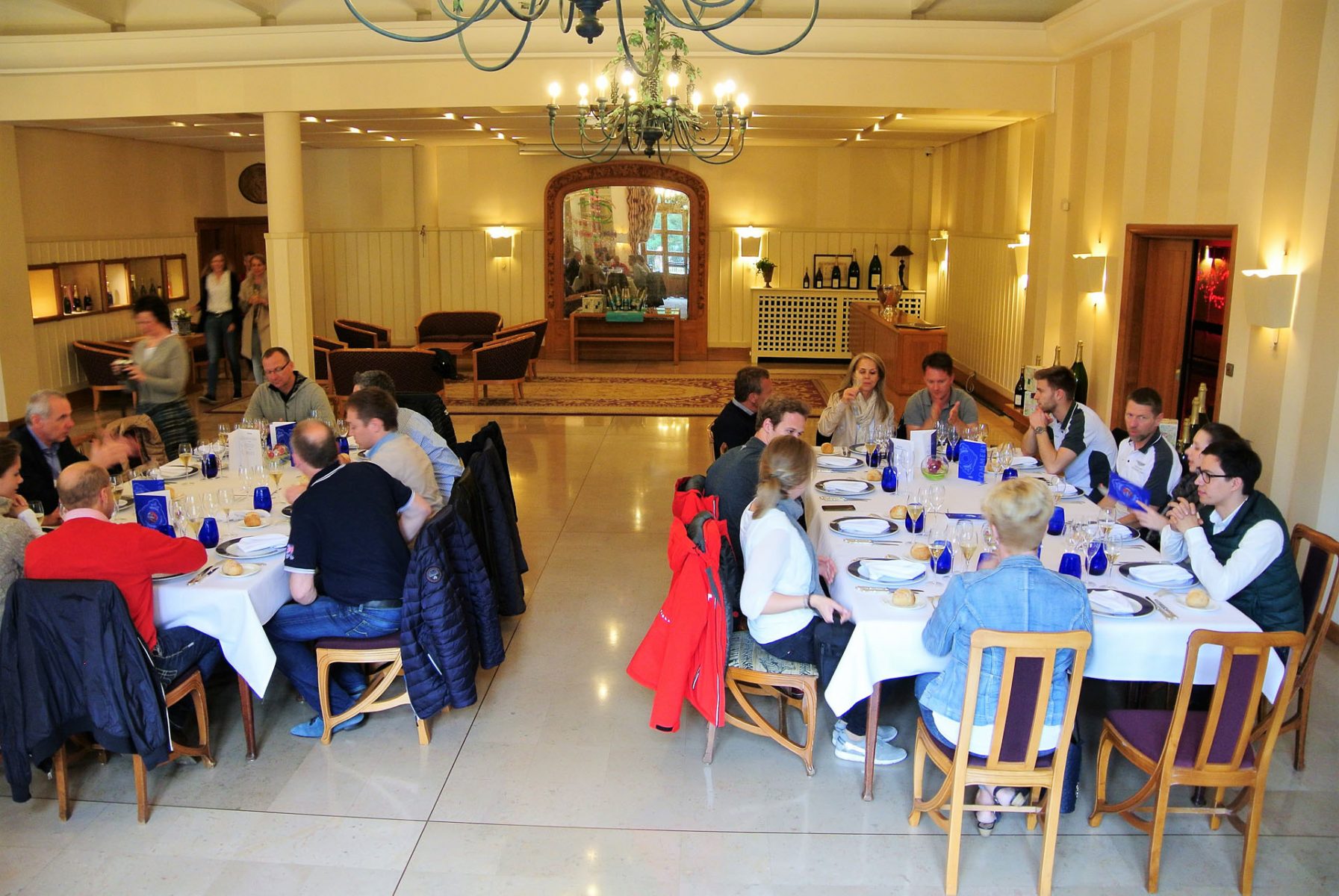 The Luxury Network Germany Hosts Exclusive VIP Trip to The Champagne ...