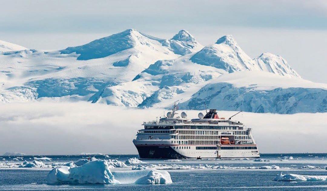 COVID-19 One Year On: Embracing Sustainable and Digital Transformation ...